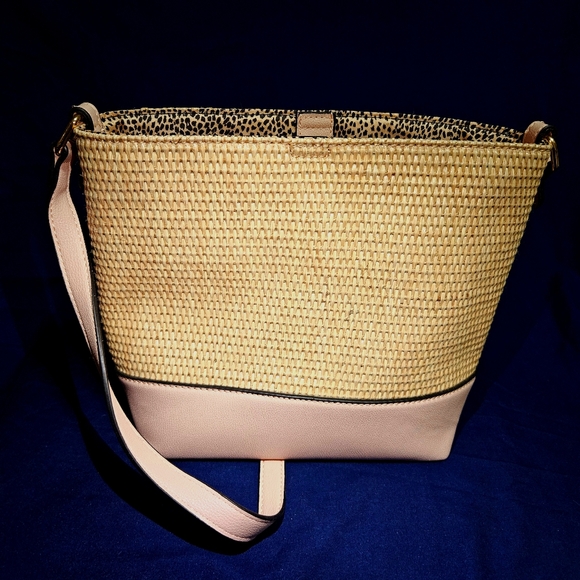 Izzy & Ali | Bags | Izzy Ali Baby Pink Vegan Leather Straw Bag | Poshmark